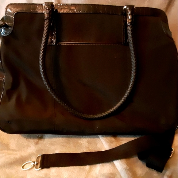 Brighton | Bags | Newbrighton Bag Designed To Carry Laptop Files Books ...